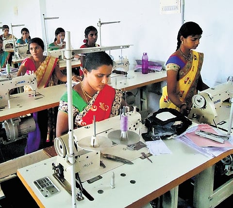 defunct textile units