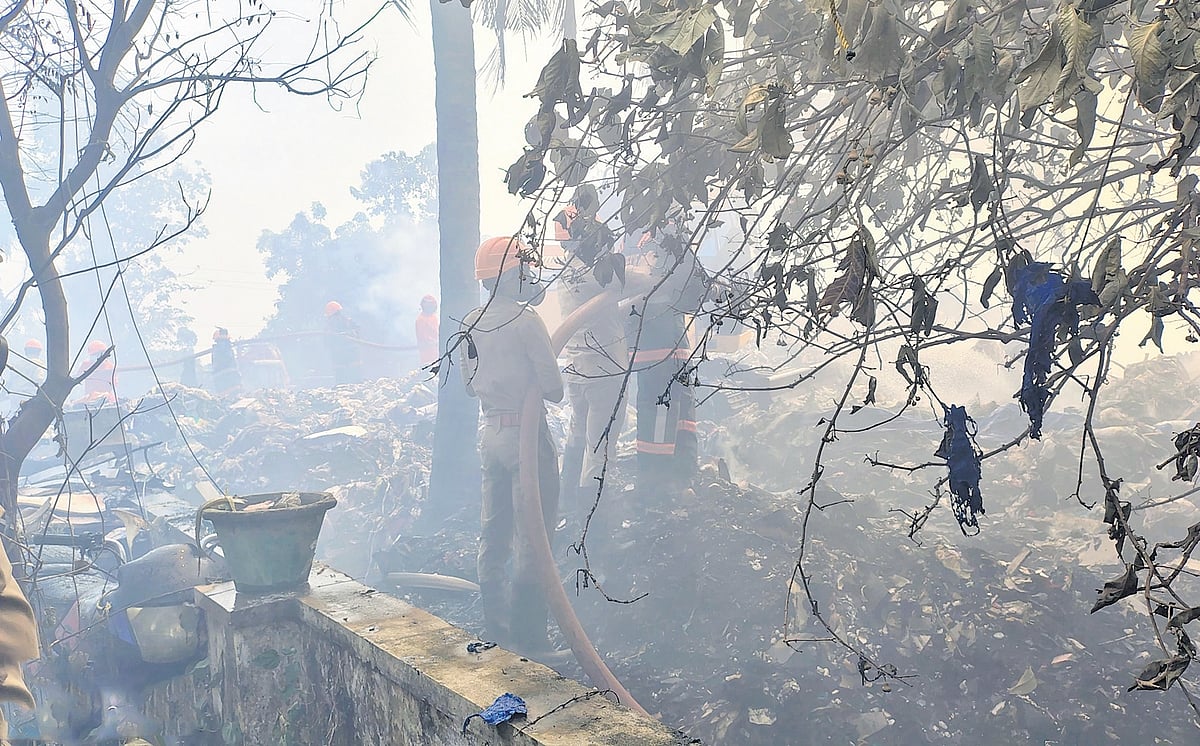 Massive fire breaks out in Pukkattupady waste dumping area