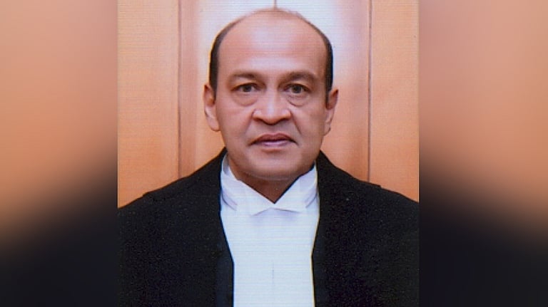 Justice Yashwant Varma resigns amid impeachment proceedings over cash ...