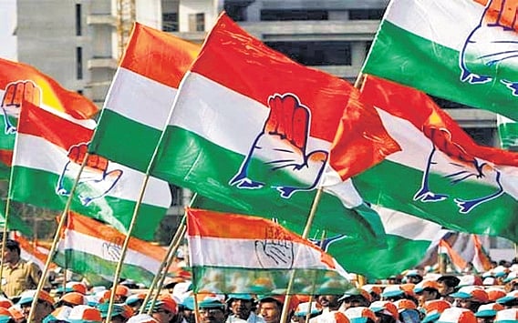 Congress alleges 'settlement politics' after NCP (SP) withdraws Thane ...