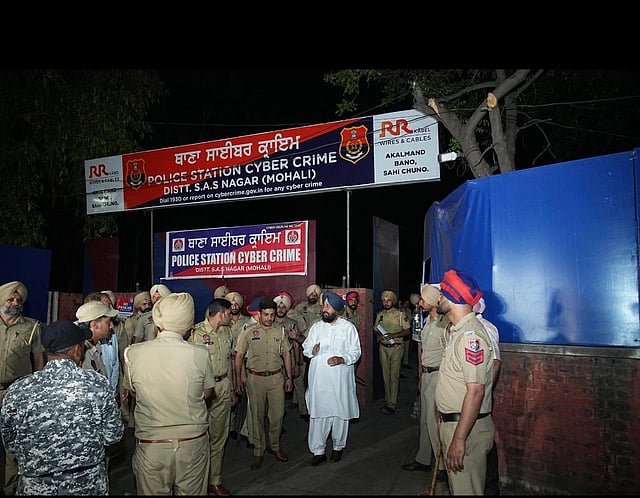 Punjab cops grill leader of opposition Bajwa over '50 bombs' remark ...