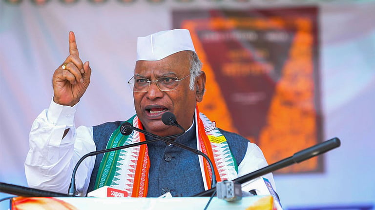 'Modi ji mentioned Congress 59 times, women barely few times': Kharge ...