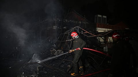Massive fire erupts at Delhi's Dilli Haat, 30 shops gutted