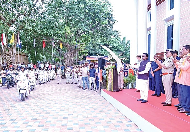 Odisha CM assures more funds to ramp up crime probe