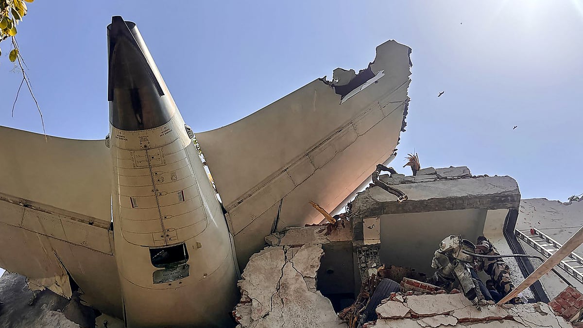 Gujarat teen who shot viral video of Air India plane crash records ...