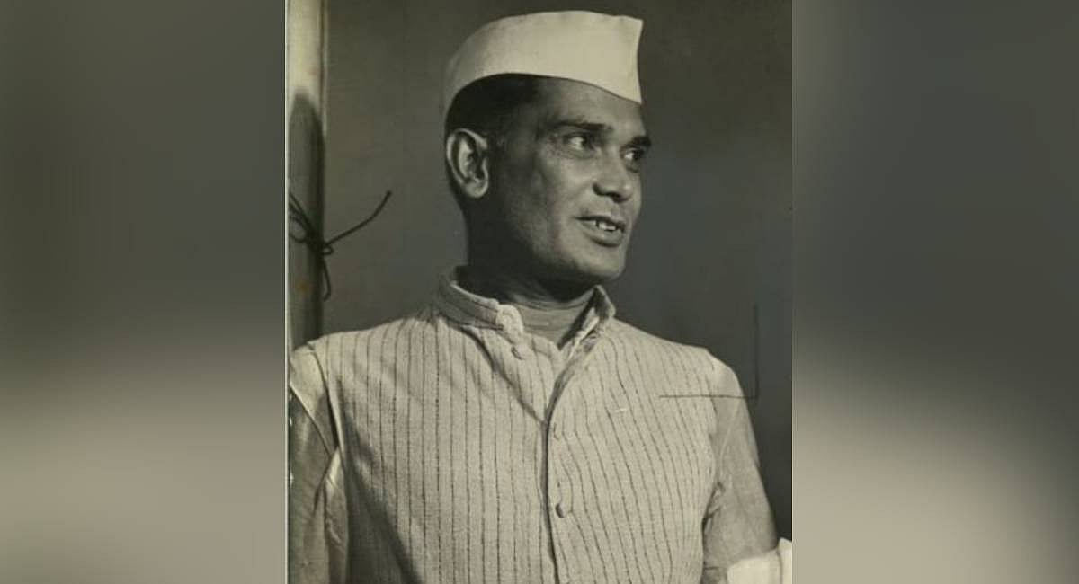 Nail driven deeper in coffin of Indian democracy: JP's 'Prison Diary ...