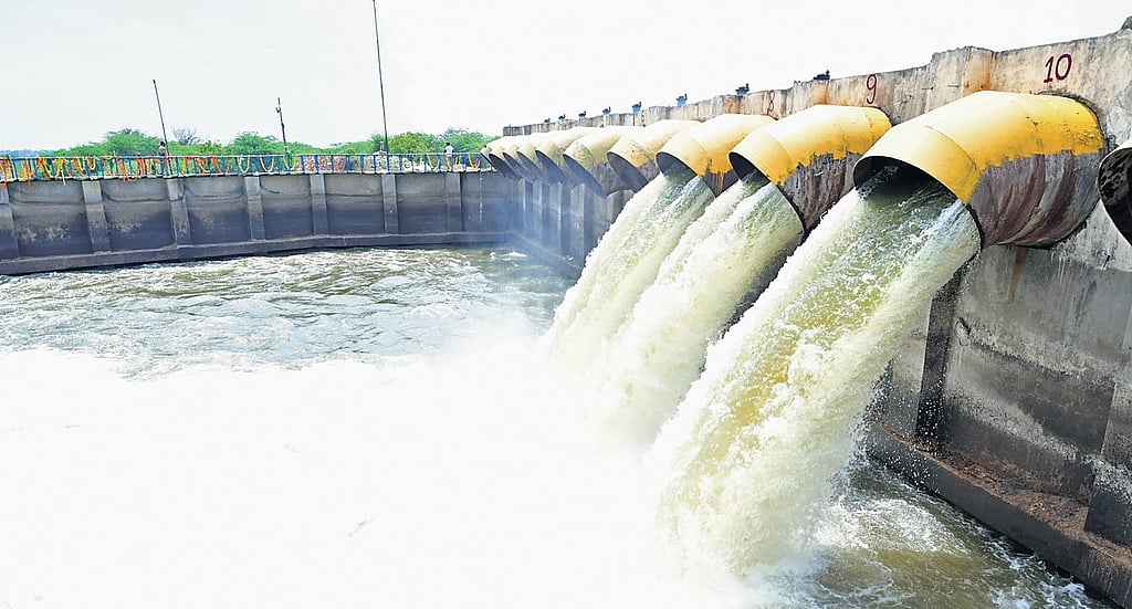 AP CM Naidu releases HNSS canal water; vows irrigation, industrial ...