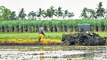 Farmers in Telangana protest over RRR alignment