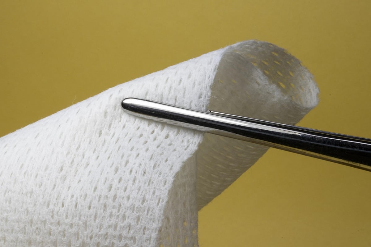 UP Man alleges 'towel-size' medical gauze found inside wife's body ...