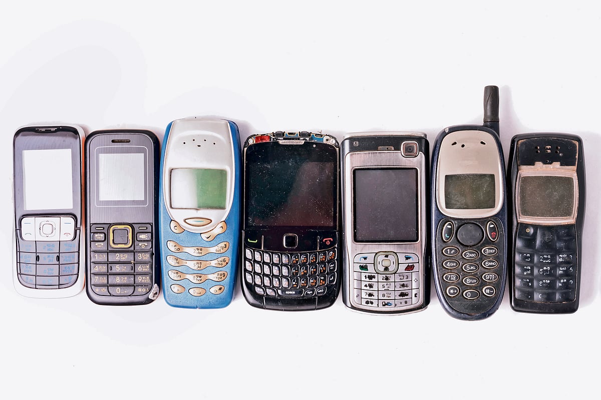 30 years of mobile telephony in India: A timeline (1995–2025)