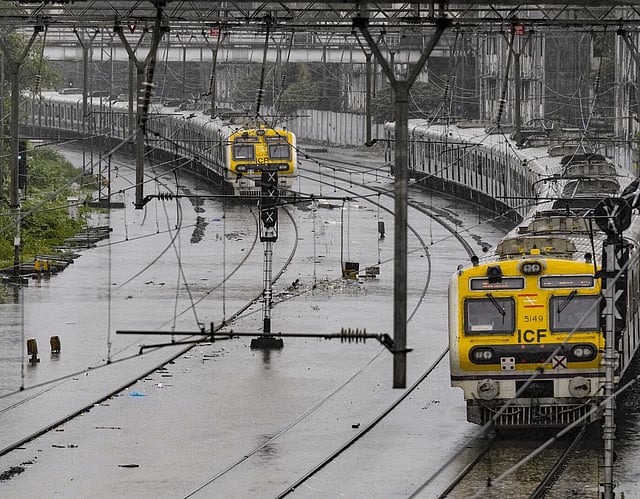 Mumbai reels under 177 mm rain in 8 hours; flights hit, schools shut as ...