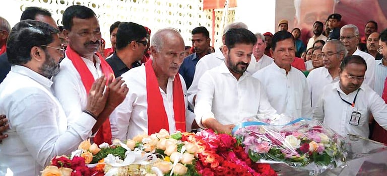 Telangana govt may establish memorial for Suravaram Sudhakar Reddy