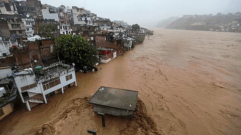 34 dead in Vaishno Devi landslide as torrential rains batter J& Rescue ...