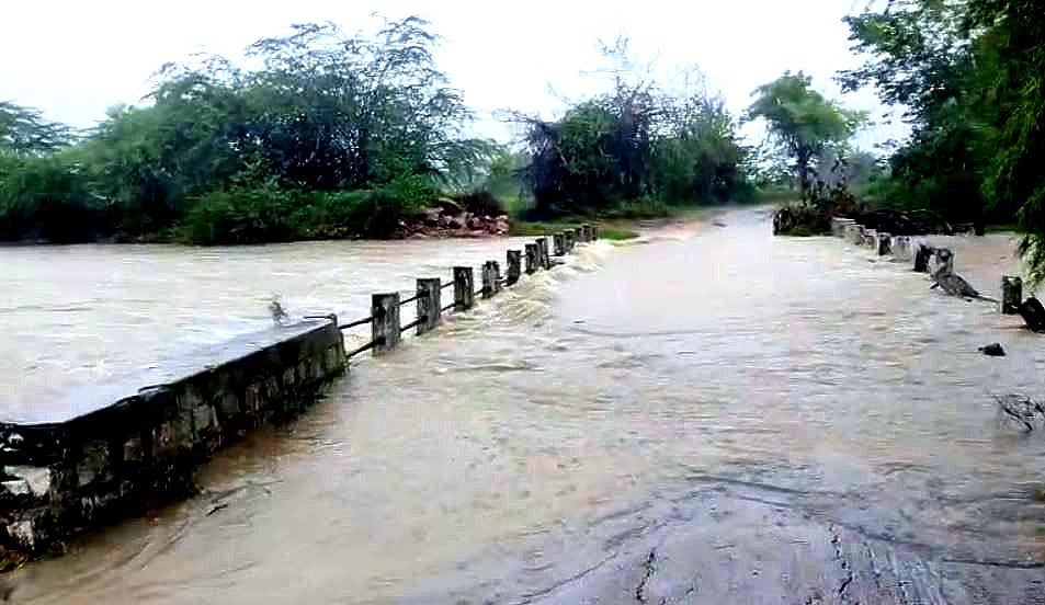Heavy rains trigger severe flooding in Telangana’s Kamareddy and Medak ...