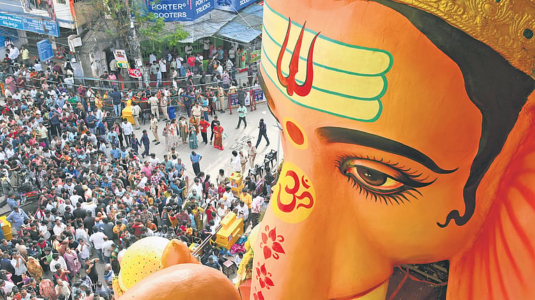 Lord Ganesha idol immersion: Public safety top priority, vows Hyderabad ...