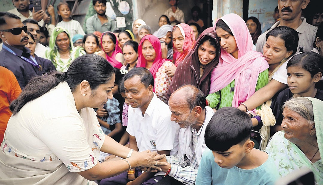 Munak canal tragedy: Delhi CM announces Rs 5 lakh aid to kin of drowned ...