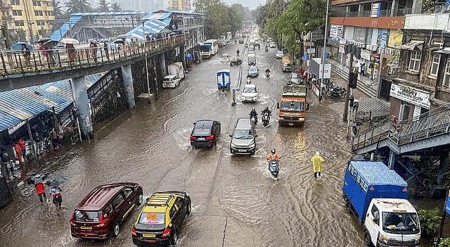Mumbai drenched on first day of week; IMD issues 'red alert'