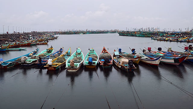 Cyclone 'Montha' updates: Andhra, Odisha on high alert as system ...