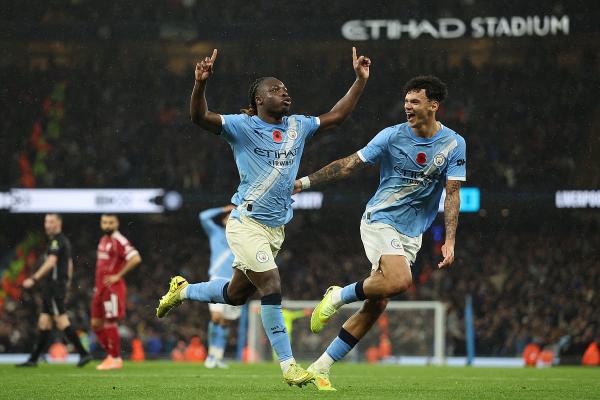 Man City crush Liverpool 3-0 to mark Guardiola's 1,000 match