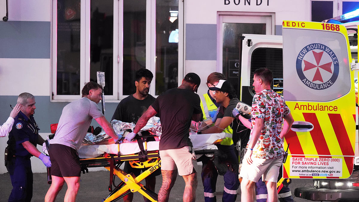 Shooting during Jewish event at Sydney’s Bondi Beach kills 11