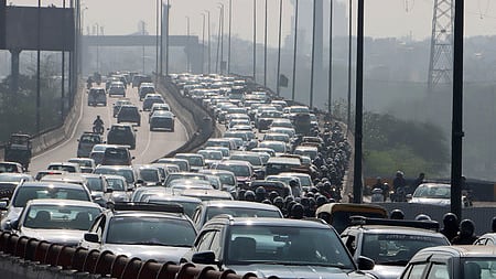 Draft standards out for vehicles that can talk to each other