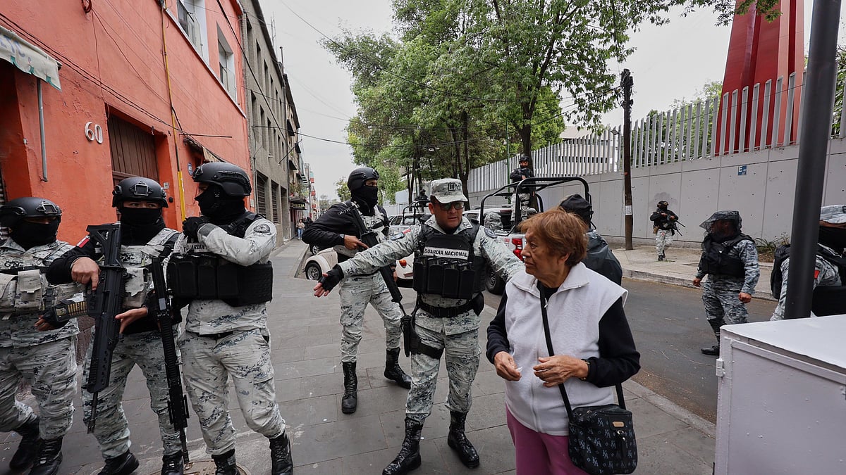 Mexico fears more violence after army kills leader of powerful Jalisco ...