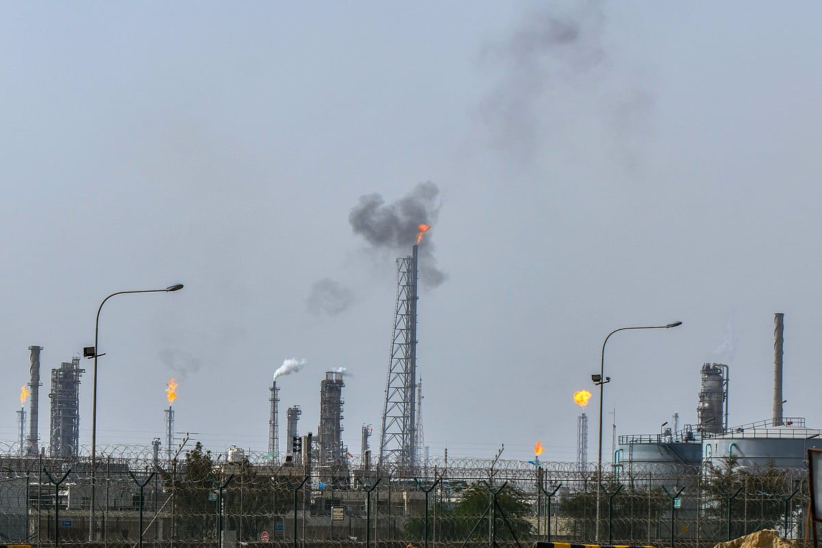 Kuwait refinery hit as Iran says missile production 'no concern'