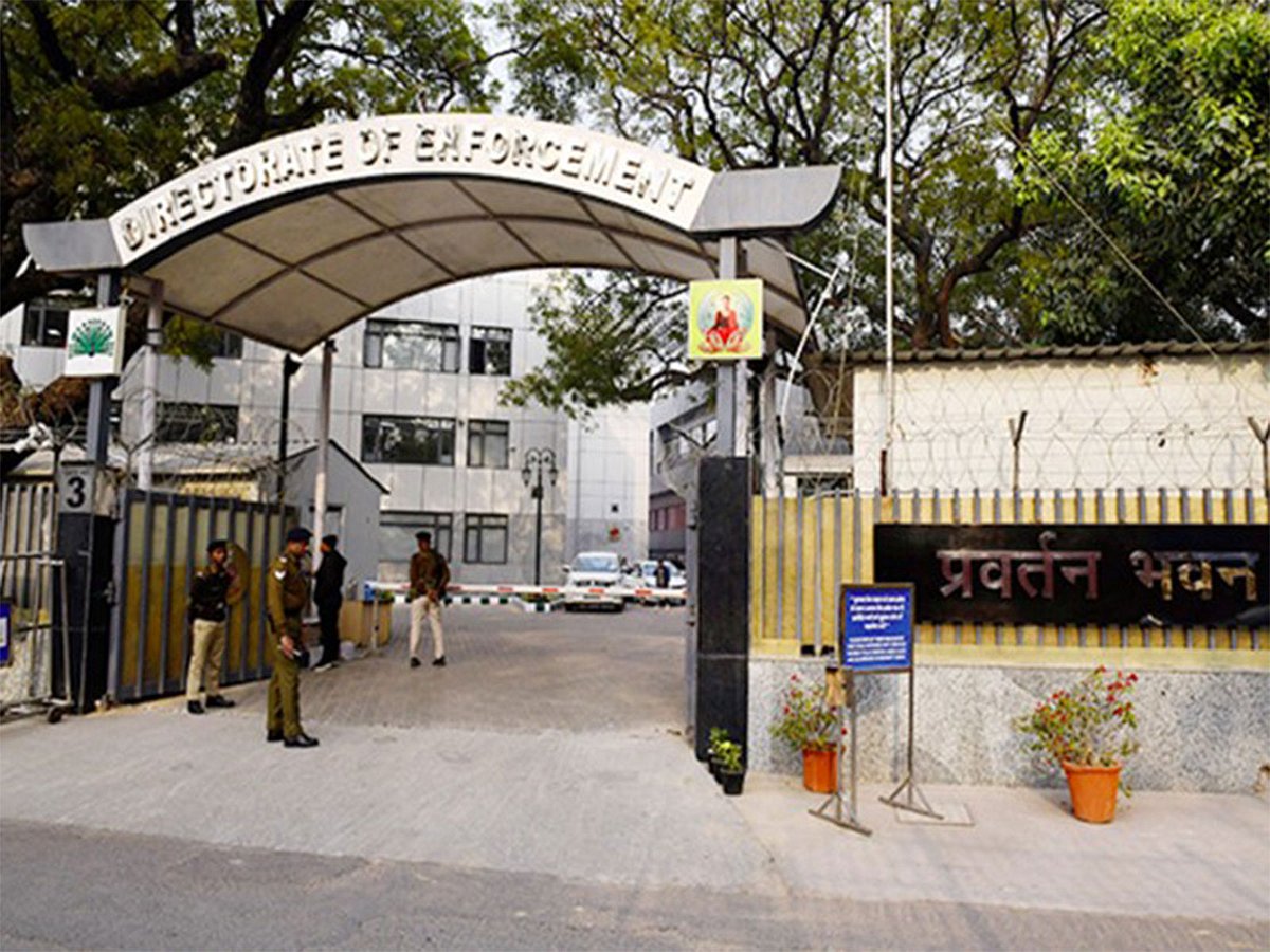 ED attaches Unitech properties worth Rs 634 crore in Noida, says Rs ...