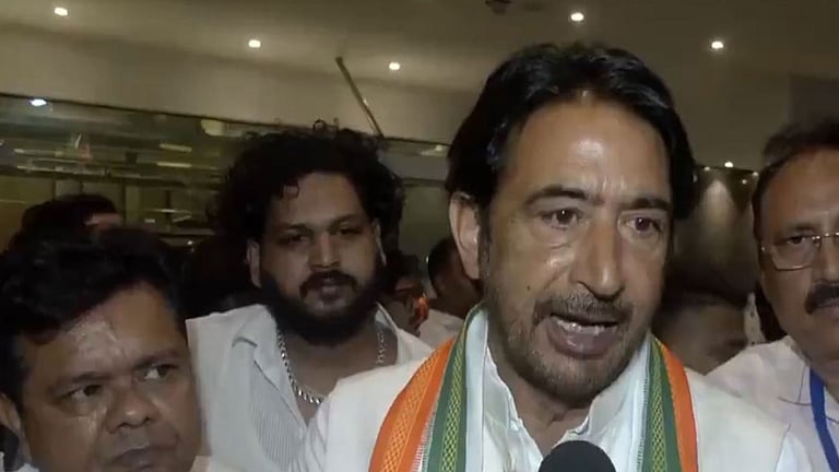 Ghulam Ahmad Mir calls for broader policy to tackle substance abuse in J&K