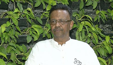 Mamata's close aide Firhad Hakim resigns as Kolkata Mayor