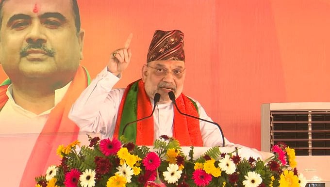 Amit Shah vows to resolve long-standing Gorkha issue within six months ...