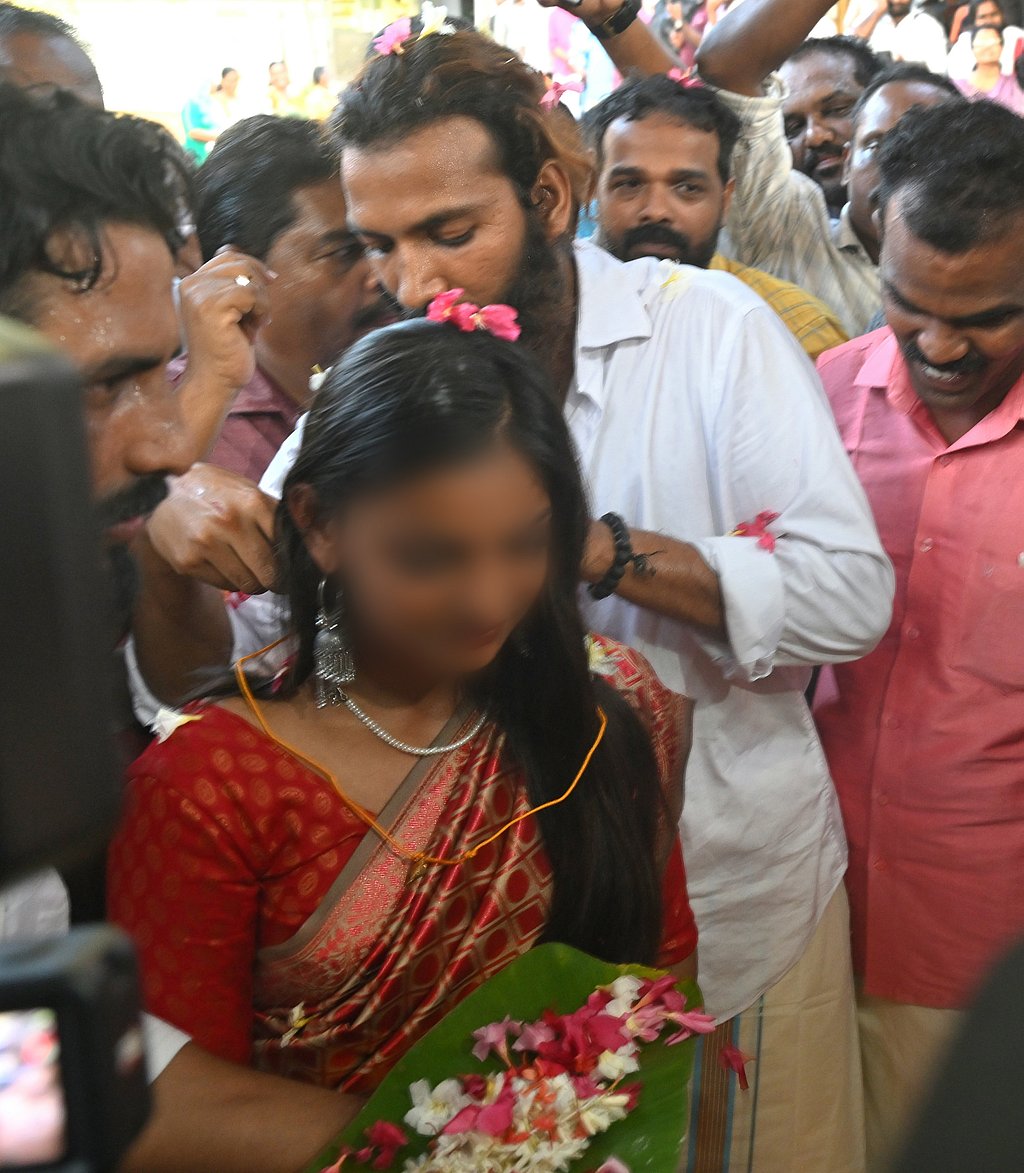 The smile-or-frown mystery of Kerala's Monalisa