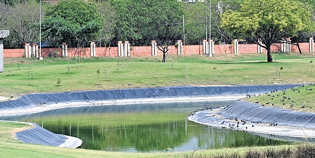 3 children drown in Dwarka golf course pond