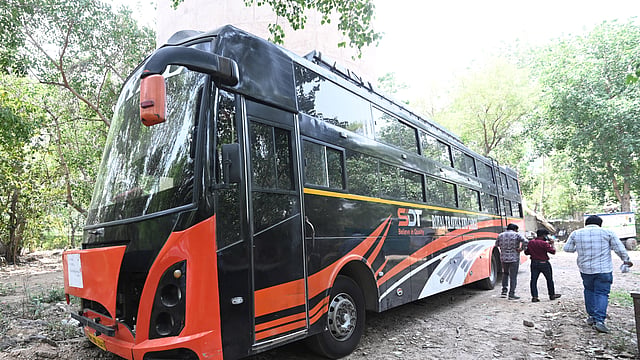 Woman gang-raped by driver, conductor inside sleeper bus in Delhi ...