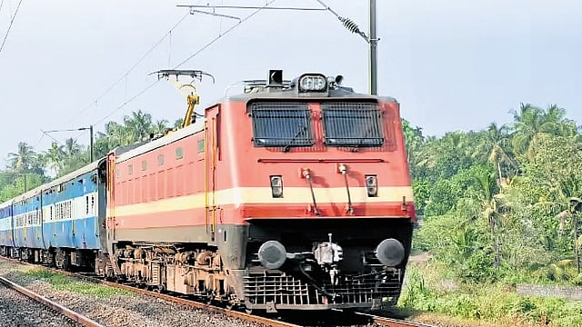 Big train mishaps down by over 90 per cent: Railways