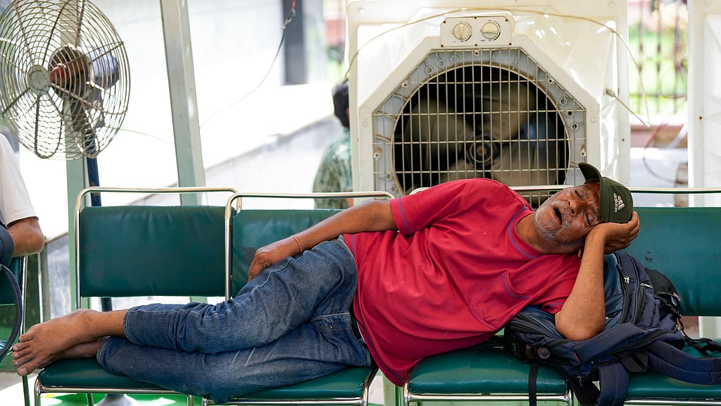 Delhi heatwave: Sattu, ORS to help workers beat rising heat