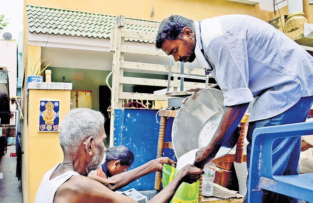 Home delivery of ration is govt’s 5-year vision for PDS, says TN Civil ...