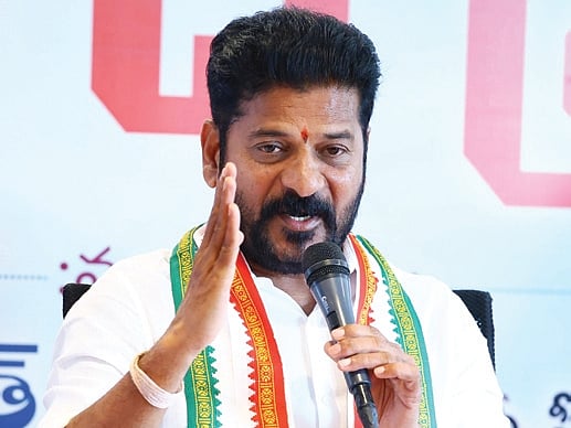 Telangana CM dares BRS on free power, meters