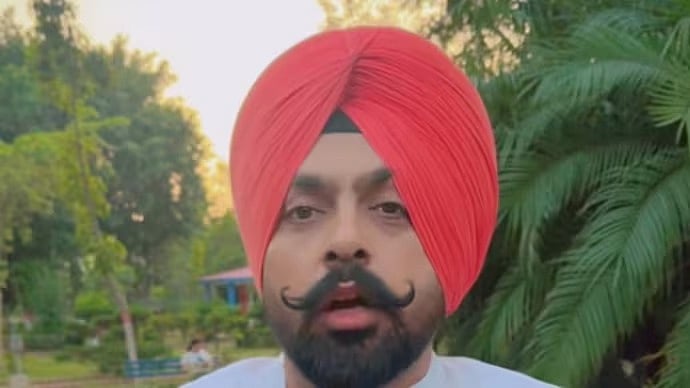 RTI activist who challenged anti-sacrilege law shot dead in Punjab