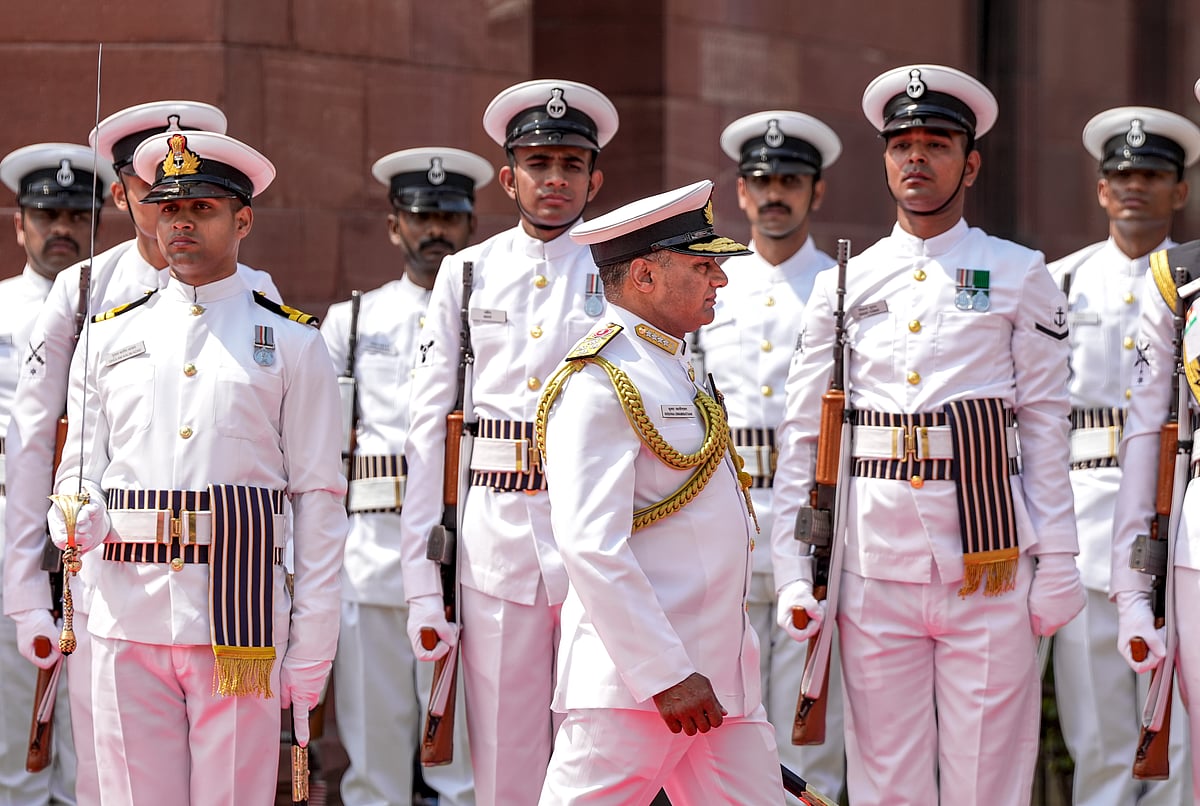 Admiral Krishna Swaminathan assumes charge as Navy chief