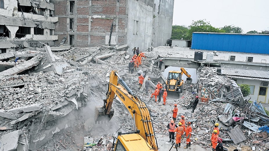 Saket building collapse: Rescue operation nears completion; FIR filed ...