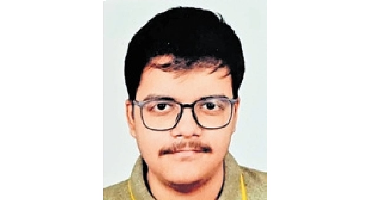 Bhavesh Patra Tops IIT-Bhubaneswar Zone in JEE Advanced 2026 with AIR ...