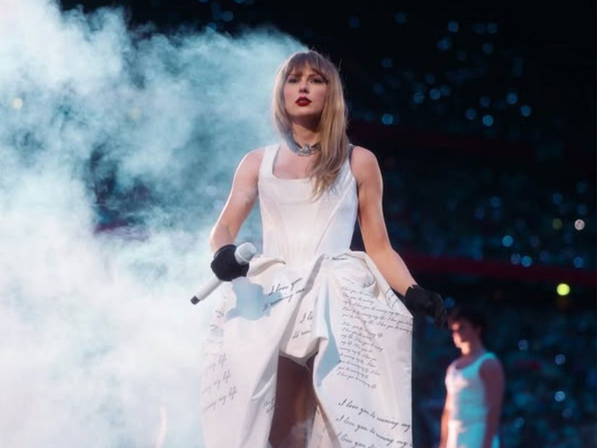 Taylor Swift Pens Original Song ‘I Knew It, I Knew You’ for Pixar’s Toy ...
