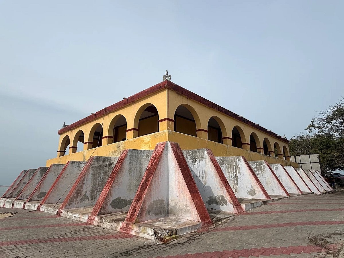 Madras High Court sought reply on temple’s plea over deduction of aid ...