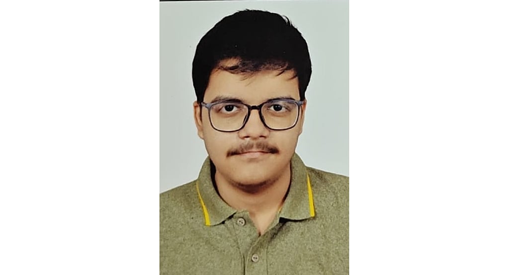 Bhavesh Patra Tops IIT-Bhubaneswar Zone in JEE Advanced 2026 with AIR ...
