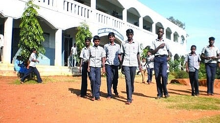 Simplify TN syllabus in line with NCERT: Teachers urge government