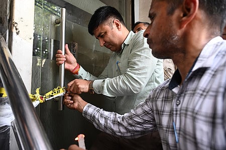MCD demolishes 82 properties, seals 43 across zones
