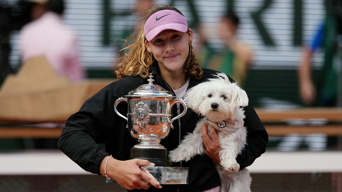 Mirra Andreeva wins first Grand Slam title at French Open
