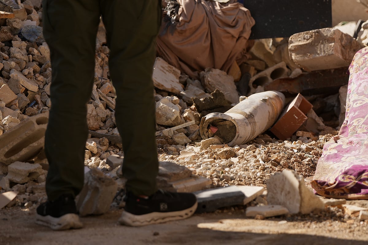 Israel continues attacks on southern Lebanon; strikes on Zifta town ...