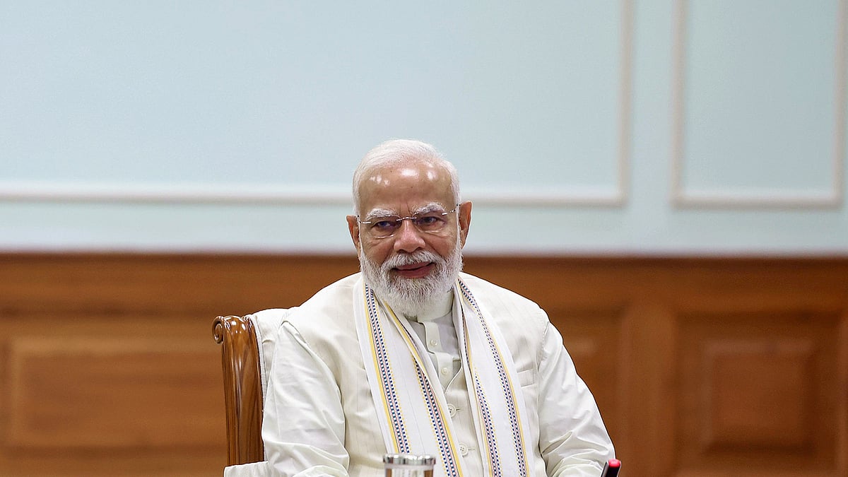 Congress Attacks Modi as He Becomes India’s Longest-Serving Elected ...